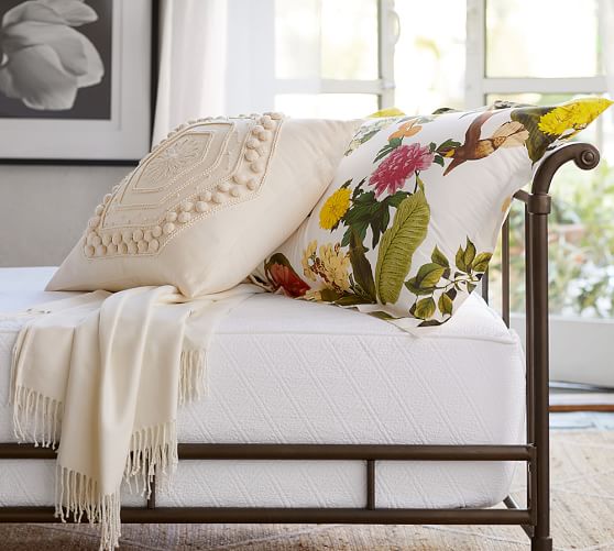 Loleta Iron Daybed | Pottery Barn